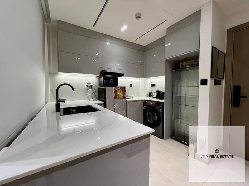 High floor | Vacant | Burj view | Bayut.com