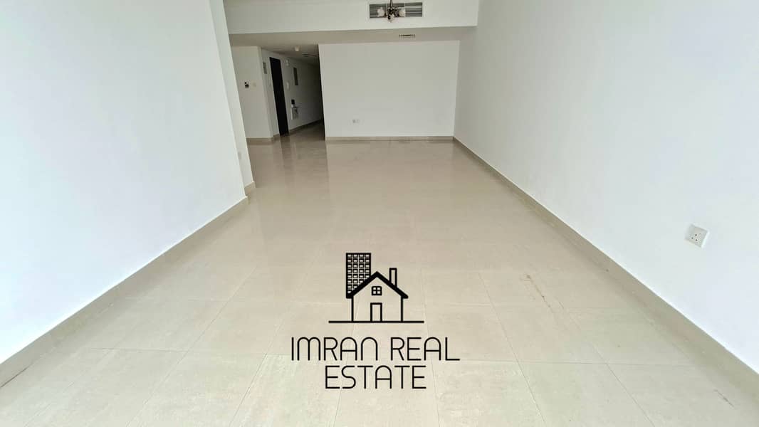 Huge 3bhk with balcony and built-in wardrobe | Bayut.com