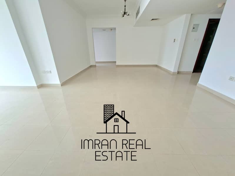 Huge 3bhk with balcony and built-in wardrobe | Bayut.com