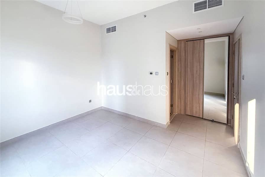 Stylish Interior | Open Plan | Available Now | Bayut.com