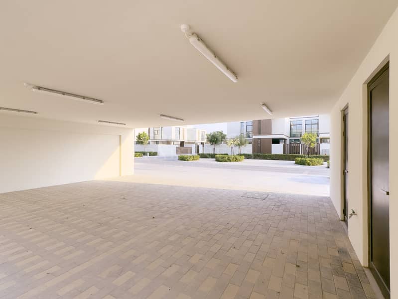 Park side | Corner | Prime Location I Brand New | Bayut.com