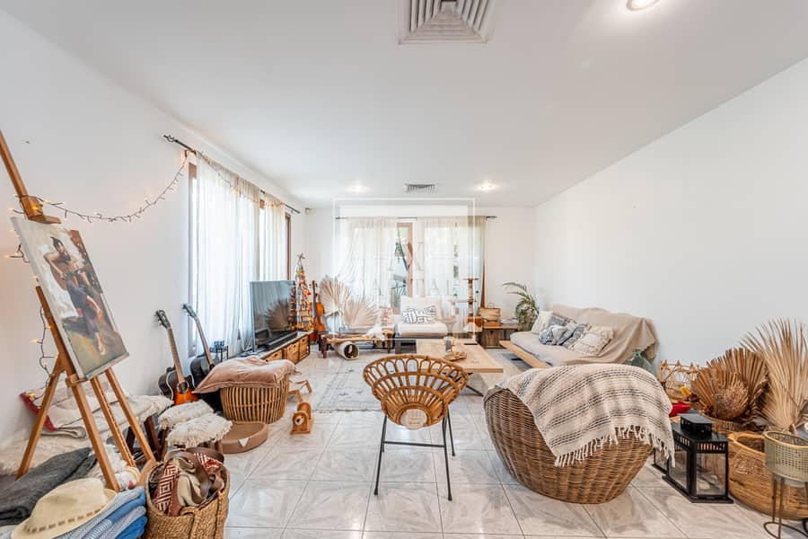 Big Corner Plot | Rented | Tear Down Project | Bayut.com