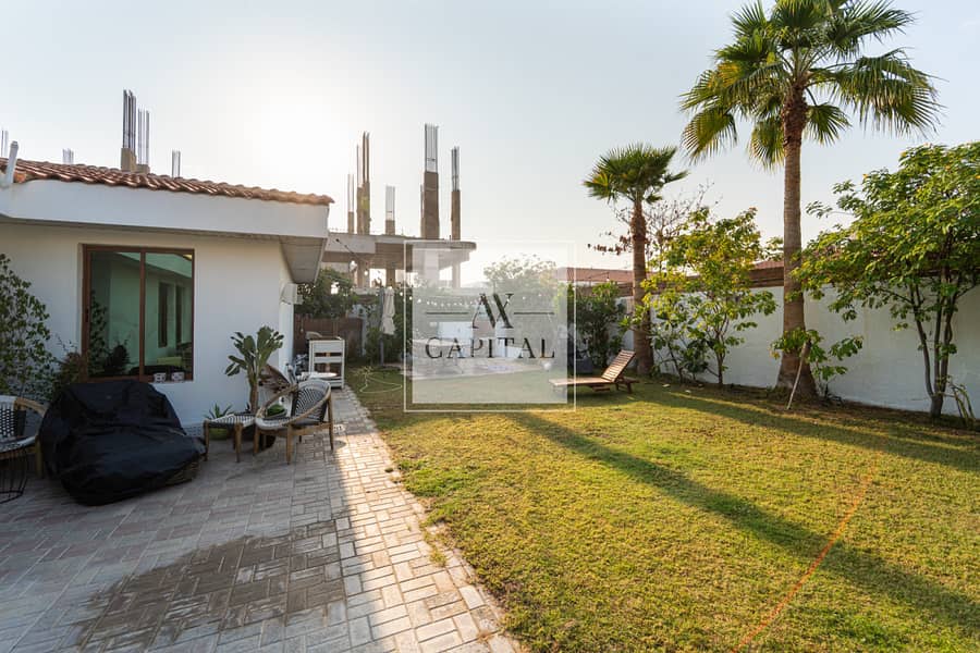 Big Corner Plot | Rented | Tear Down Project | Bayut.com