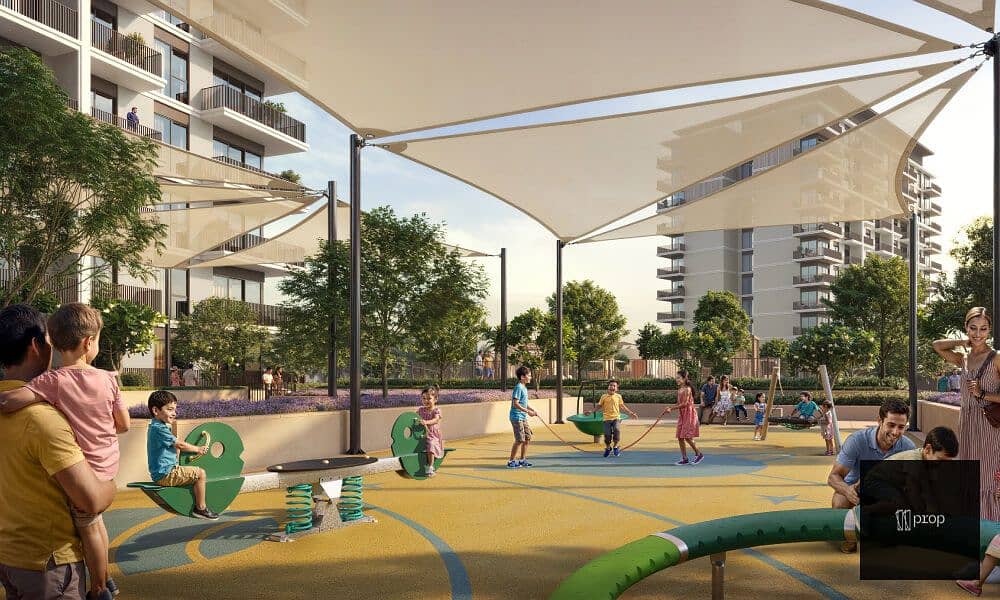 Elegant Living W/ Lush Landscapes | Refined Living in a Green Oasis ...