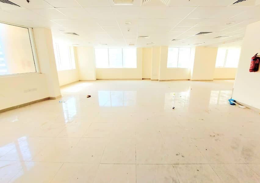 30 Days Free_Open View_Commercial Building_Easy Access To Dubai | Bayut.com