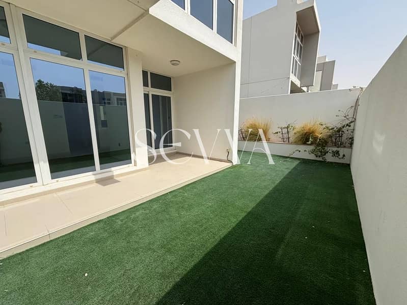 Corner 3BR | RR-EM | L-Garden | Vardon Cluster | Bayut.com