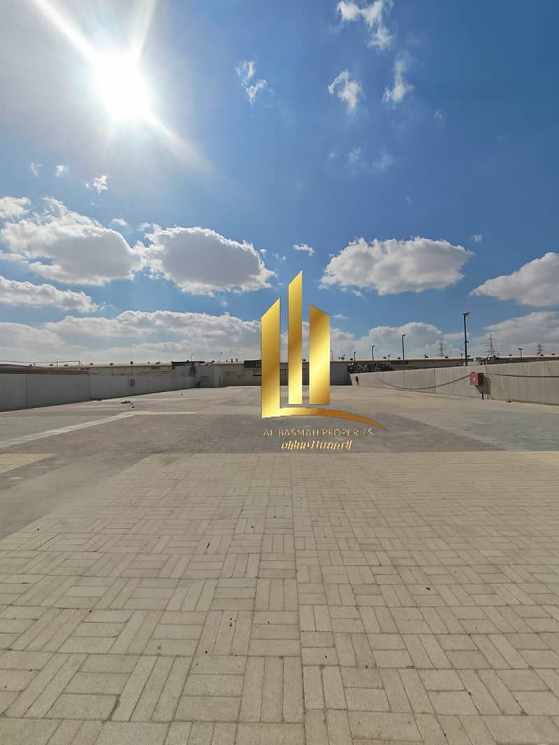 For rent: A prime property on a 36-meter street with an area of 20,000 ...