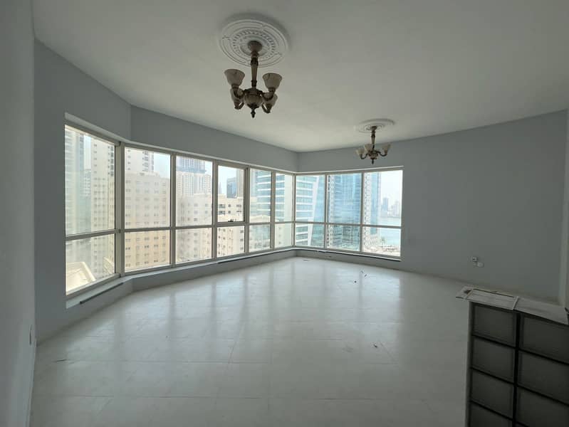 Master room hall / free AC / free gas / open view / wide spaces / prime ...