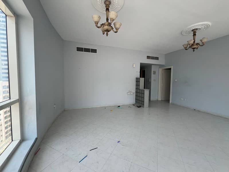 Master room hall / free AC / free gas / open view / wide spaces / prime ...