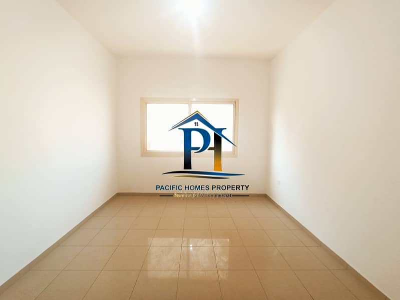 Near pond park studio available gym pool and all facilities Rent 40k ...