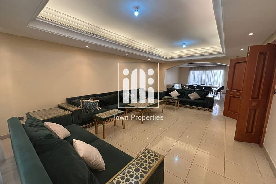 Distinctive Villa 5BR + Driver | Big Patio / Parking | | Bayut.com