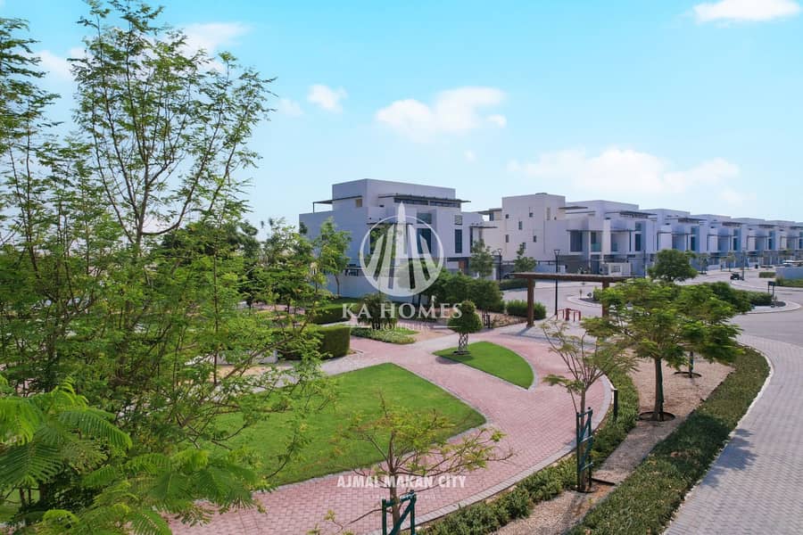 Villa 5 BR Fully Furnished | Sharjah Waterfront | Free Registration ...