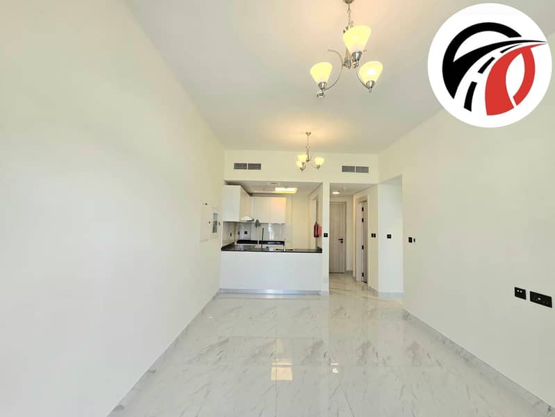 Brand New Apartment ! Spacious ! With All Aminities ! Luxurious Design ...