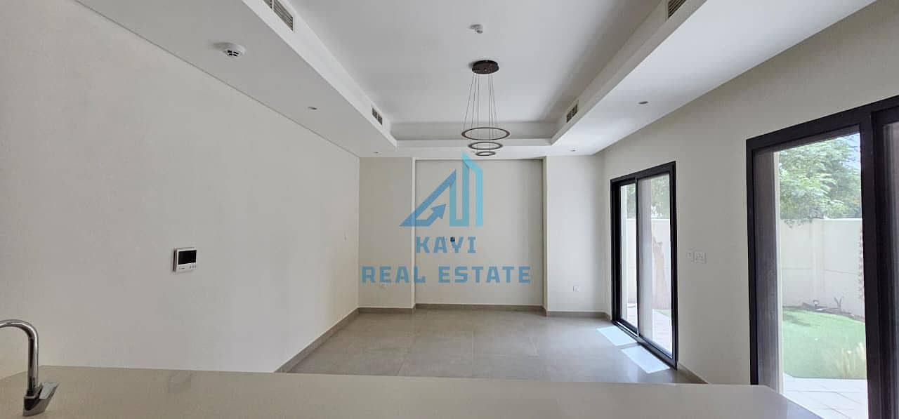 Premium Living | Iconic Views | Large-Scale Layout | Bayut.com