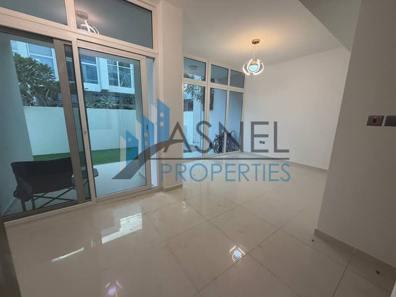 Corner Unit | 3 Beds | Big Plot | Bayut.com