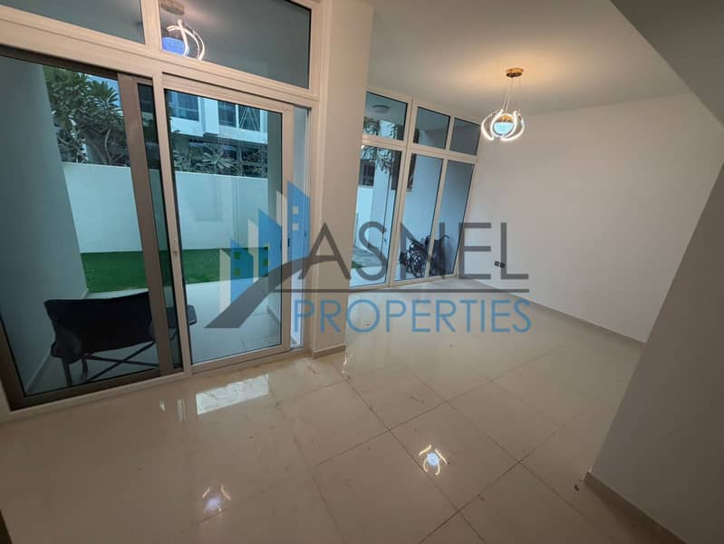 Corner Unit | 3 Beds | Big Plot | Bayut.com