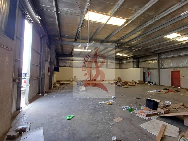 Ideal for Showroom I Insulated I Vacant | Bayut.com