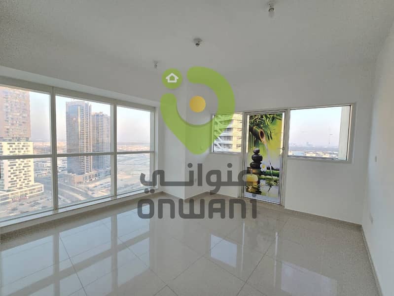 SHOULD BE LIVE IN LUXURY VIEW WATERFRONT LOCALITY | Bayut.com