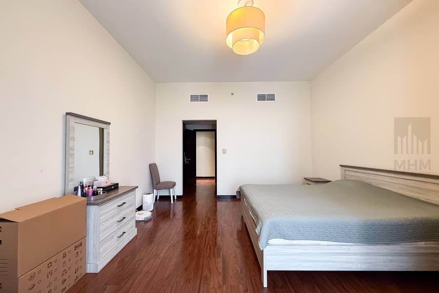 Spacious 2 BHK | Very Close to Metro | Tenanted | Bayut.com