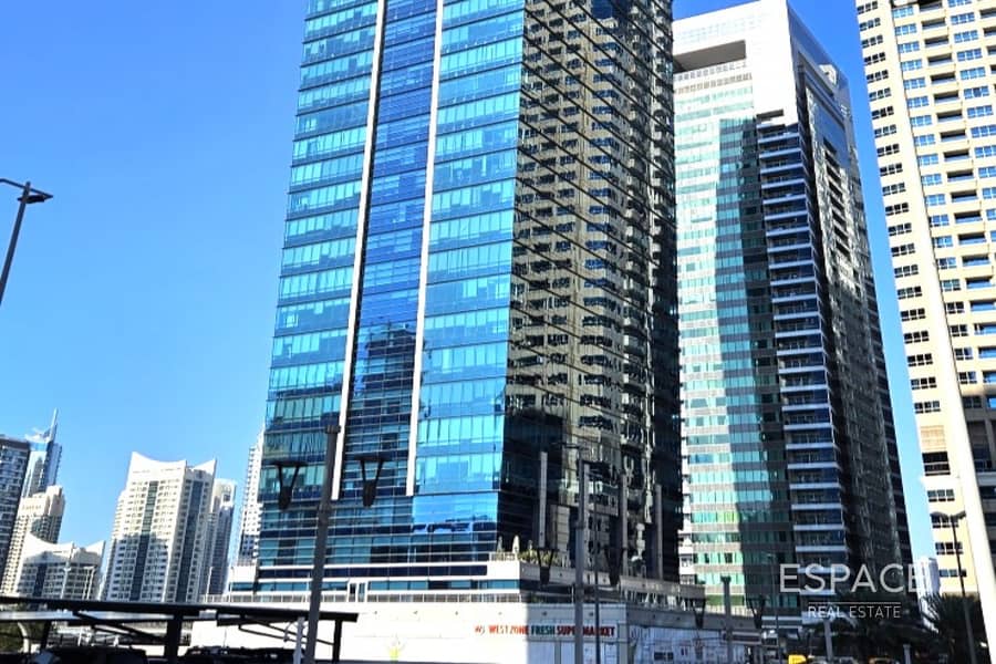 Prime Location | Vacant | Luxury Fit Out | Bayut.com