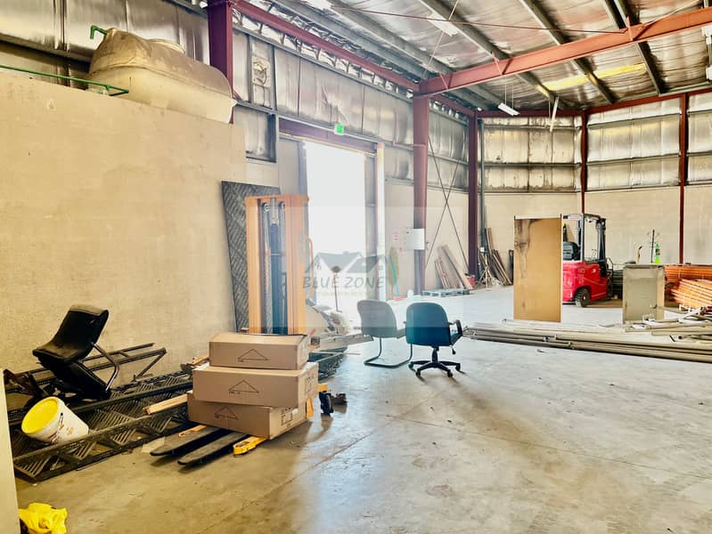 Clean warehouse for rent - Good for anything storage- Don’t miss it ...