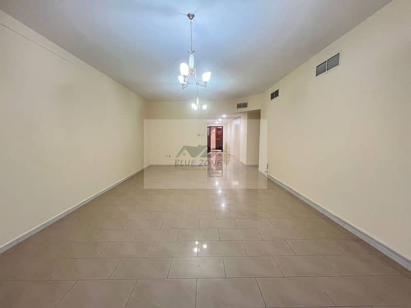 1BHK FOR FAMILY WITH CHILLER FREE ONE PARKING FREE CLOSE KITCHEN HUGE ...