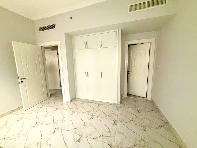 Luxury 3bhk 3 washroom with balcony Waldrop new Muwaileh Sharjah ...