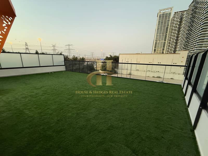 Fully Upgraded | Spacious Unit | Community View | Bayut.com