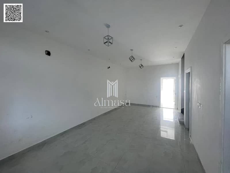 Townhouse for sale in Al-Haliou area • 5 bedrooms, master roof, at an ...