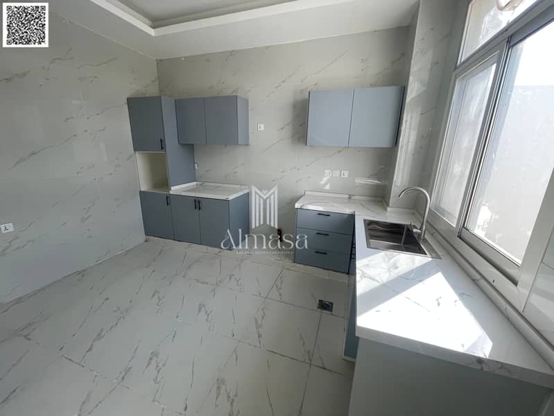 Townhouse for sale in Al-Haliou area • 5 bedrooms, master roof, at an ...