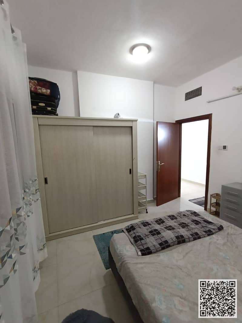 Luxurious and elegant fully furnished one-bedroom apartment with brand ...