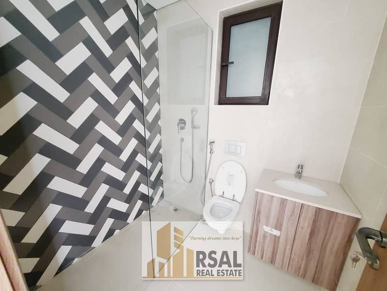 No Commission // No Deposit cash // 12 cheques payment // luxurious 2 ...