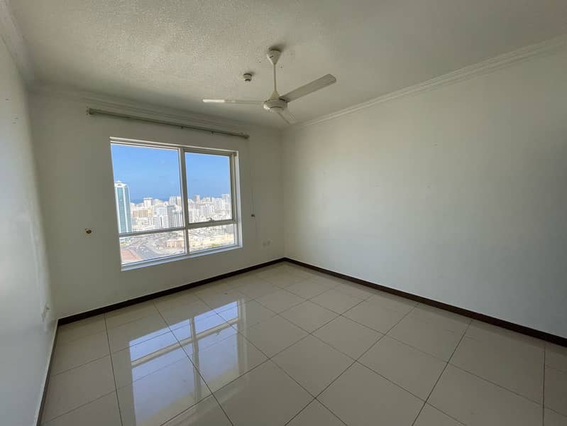 Free gym, central AC, central gas, open view, family building, spacious ...