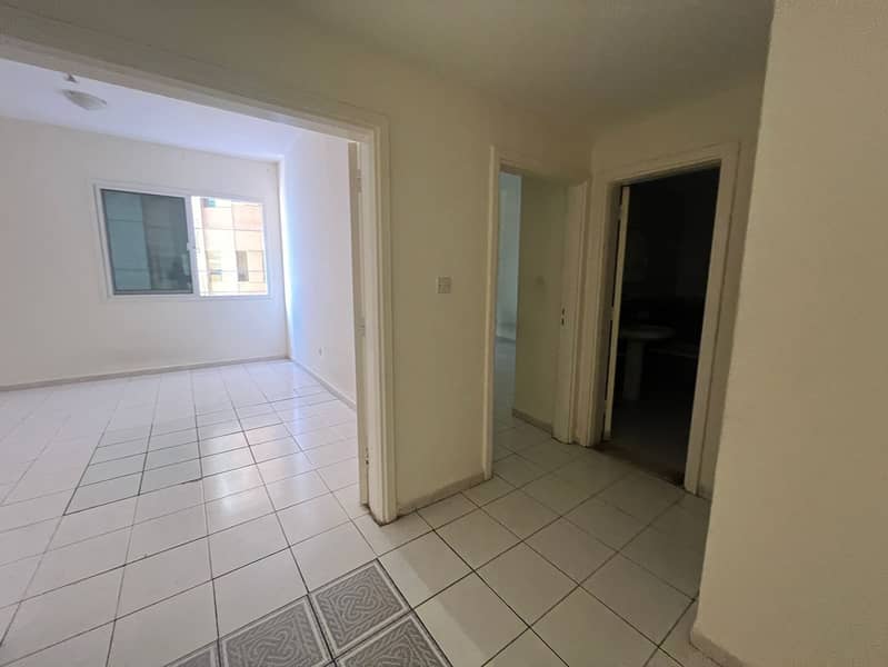 Free AC, balcony with view, central gas, maid room, spacious layout ...