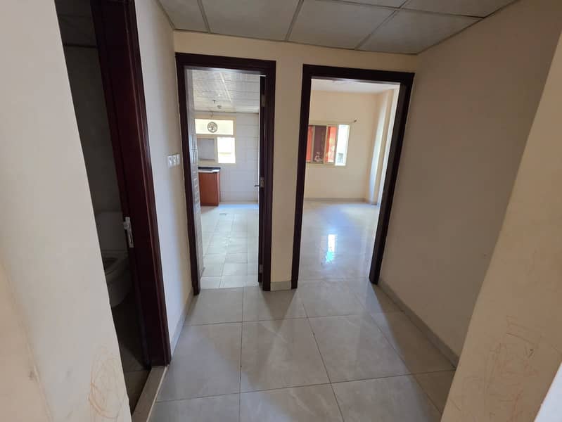 One bedroom and living room, central air conditioning, large area ...