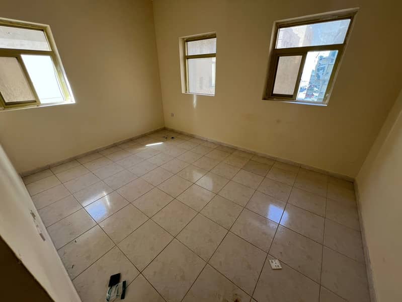 One bedroom and living room, central air conditioning, family building ...