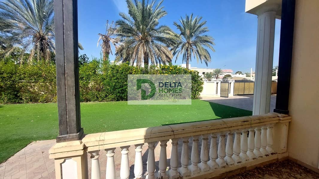 Lavish & Luxury Stand Alone Villa I with Swimming Pool and Very Big ...