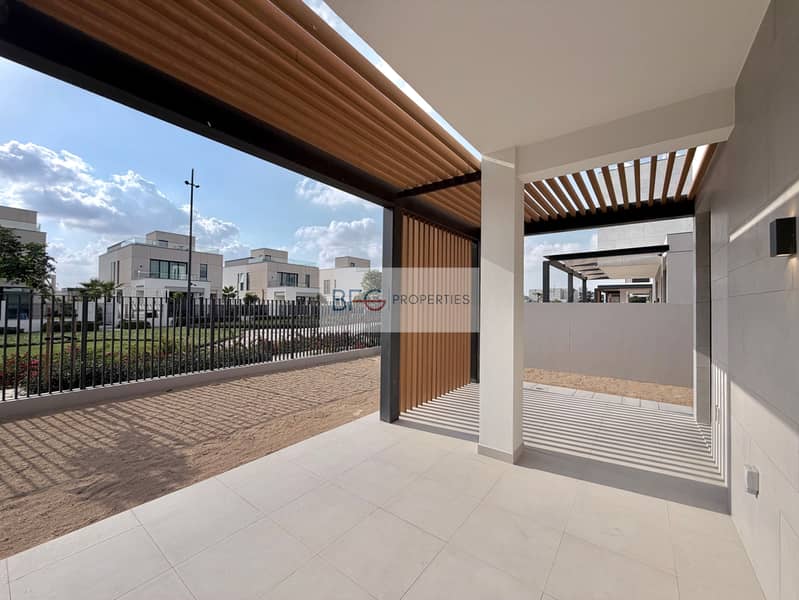 Brand New | Huge plot | Multiple options available | Bayut.com