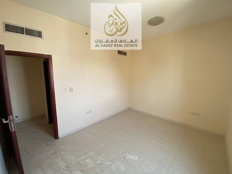 Two-bedroom apartment with a living room and two bathrooms | Very ...