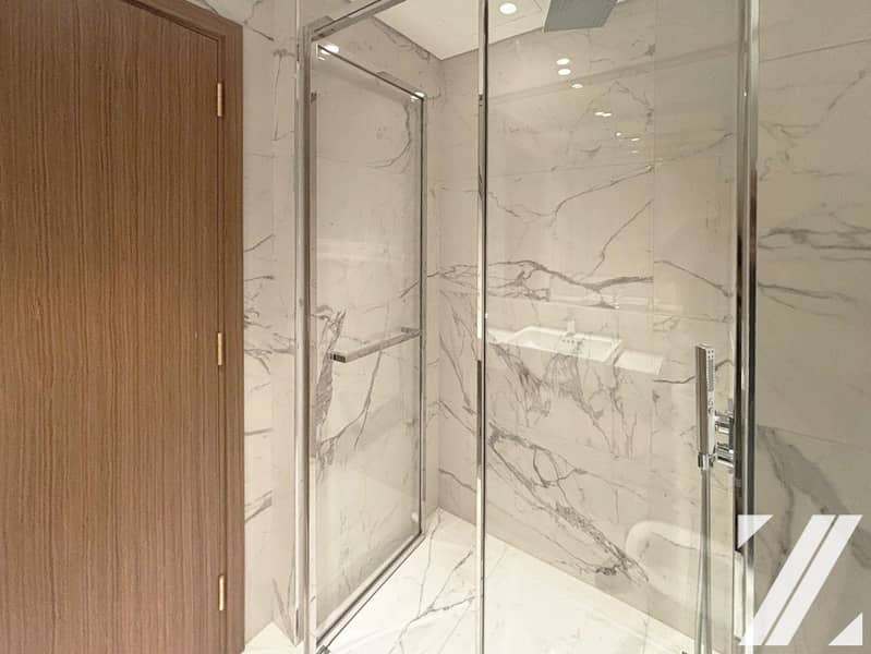 Brand New I Corner Unit I Best Lay-out | Bayut.com