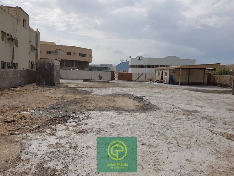 Ras Al Khor Industrial Area 10,000 sq. Ft open yard suitable for garage ...