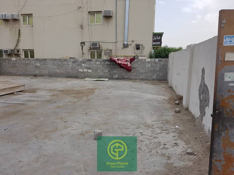 Ras Al Khor Industrial Area 10,000 sq. Ft open yard suitable for garage ...