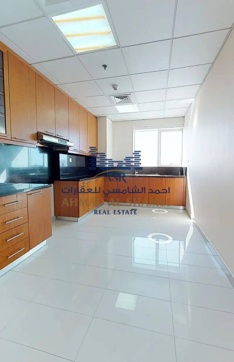 Specious 3 bhk apartment || with parking + MaidRoom + Balcony ...