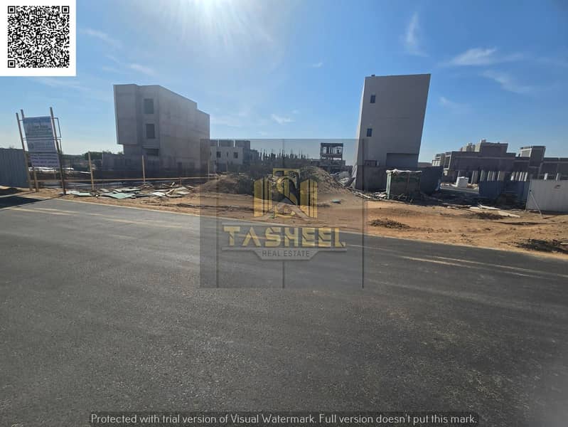 For sale: Townhouse plot opposite a park and mosque, behind the new Al ...