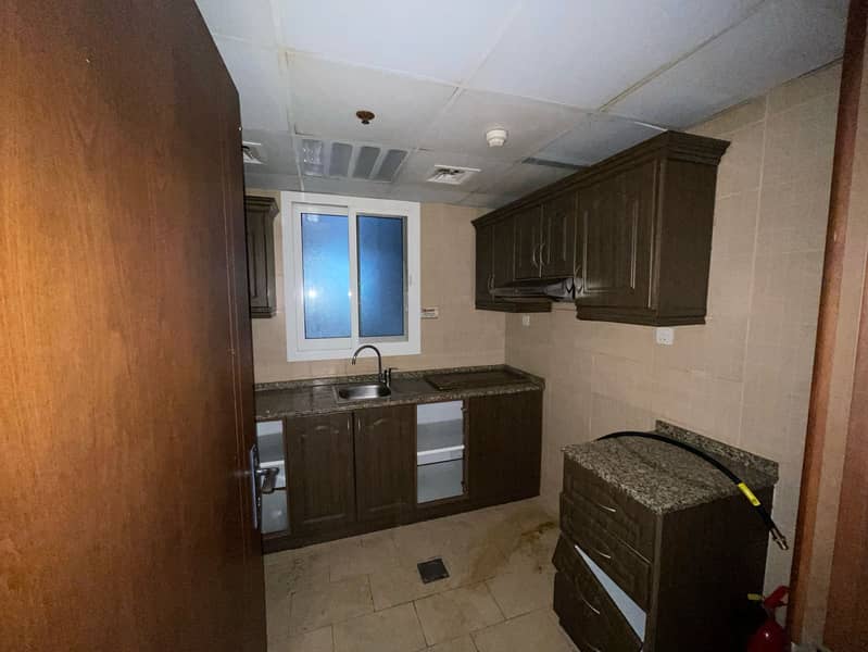 One month free and free gym, modern design with high-quality finishing ...