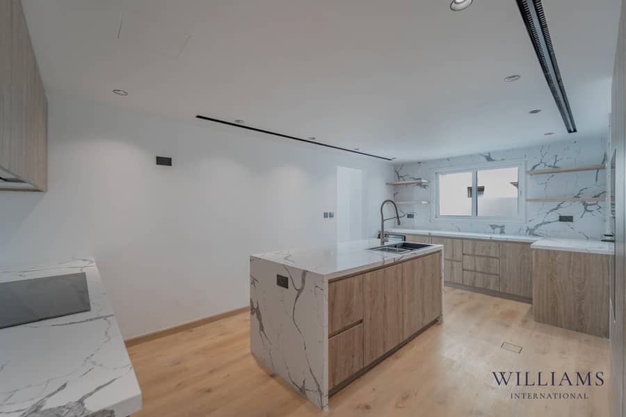 TASTEFULLY UPGRADED | PRIVATE POOL | GREAT LOCATION | Bayut.com