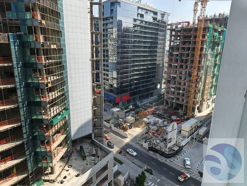 Spacious 1BR Unfurnished | Sol Avenue, Business Bay | Near Exit ...