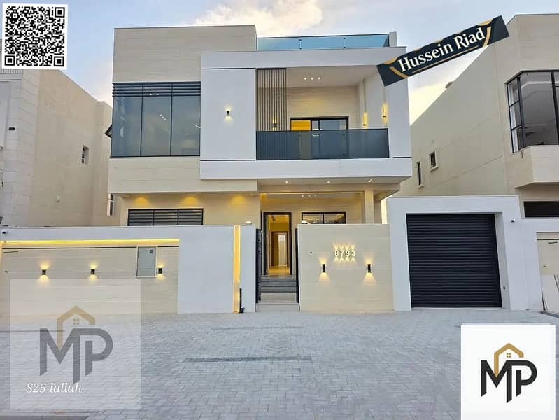 A villa with high-end finishes, two floors and a rooftop, with a smart ...