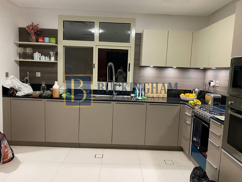 Upgraded 4BR++|Spacious Over 4500sqft |Unfurnished | Bayut.com