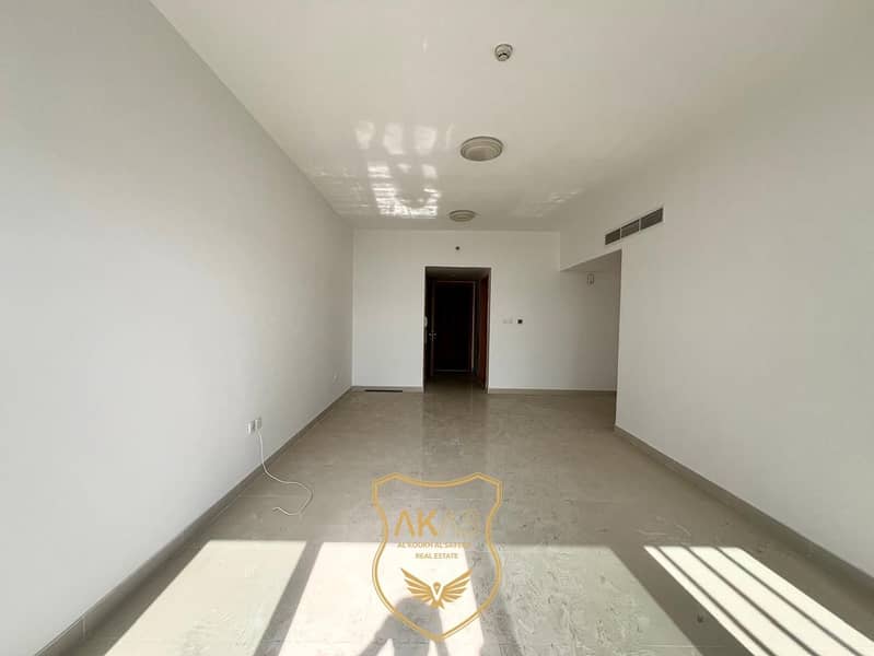 LUXURIOUS/2BHK IN SCHOOL AREA/LIKE A NEW FAMILY BUILDING/ WITH BALCONY ...